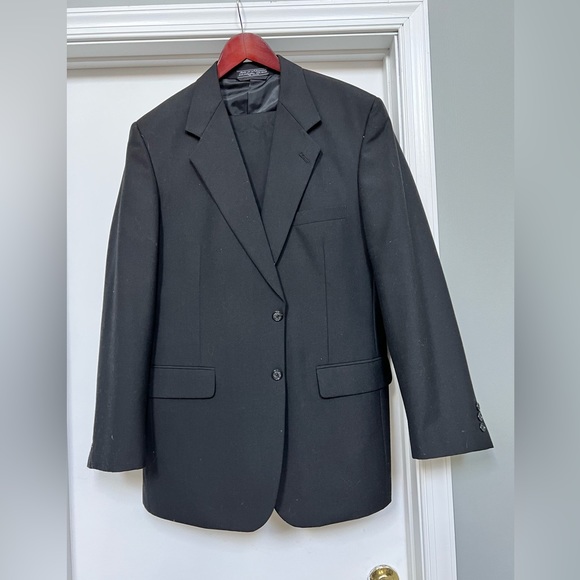 Bert Pulitzer | Suits & Blazers | Mens Black Suit Excellent Condition ...